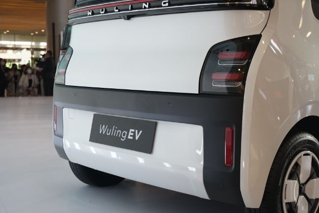 Mobil Listrik Wuling Debut Versi Produksi, Pamer Desain Eksterior Sebelum Dijual di Indonesia