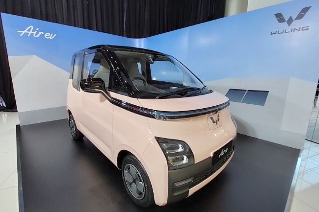 Cuma Butuh 4 Jam Ngecas Wuling Air ev di Rumah
