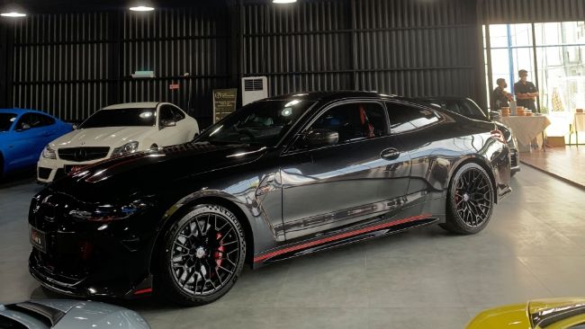 Ivan's Motor Datangkan BMW M4 CSL Pertama Di Indonesia, Hanya ...