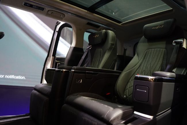 GIIAS 2023: Maxus Mifa 9 Datang dari Cina, Jadi MPV Listrik Pertama di ...