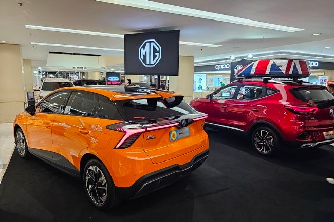 MG 4 EV dan New MG ZS Tampil OTO Mall Exhibiton Kota Kasablanka