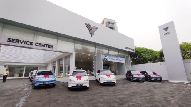 Neta V Mulai Diserahkan Ke 100 Konsumen Pertama di Indonesia