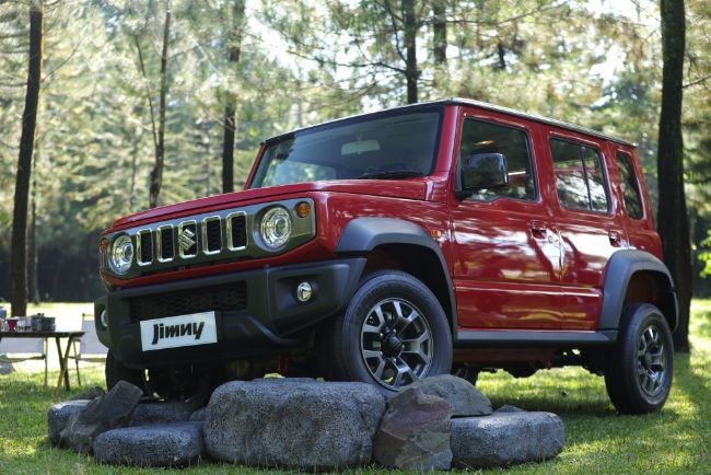 Lihat Bedanya Suzuki Jimny Versi 5 Pintu, Harganya Sudah Mulai Digoreng
