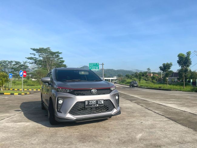 LEBARAN DRIVE 2024: Ini Yang Bikin Tol MBZ dan Cipularang Macet Di Hari Mudik