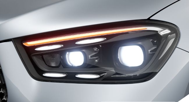 LEBARAN DRIVE: Menu Andalan Mercedes-Benz GLE 450 AMG Line Jadi Partner ...