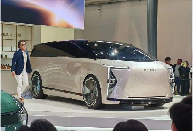 Exeed E08 Jadi MPV Listrik Super Mewah Buatan Chery, Futuristis Luar-Dalam