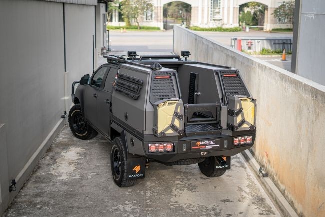 Modifikasi Maxfort TAC-ROV Sulap Hilux Jadi Kendaraan Taktis, Siap ...